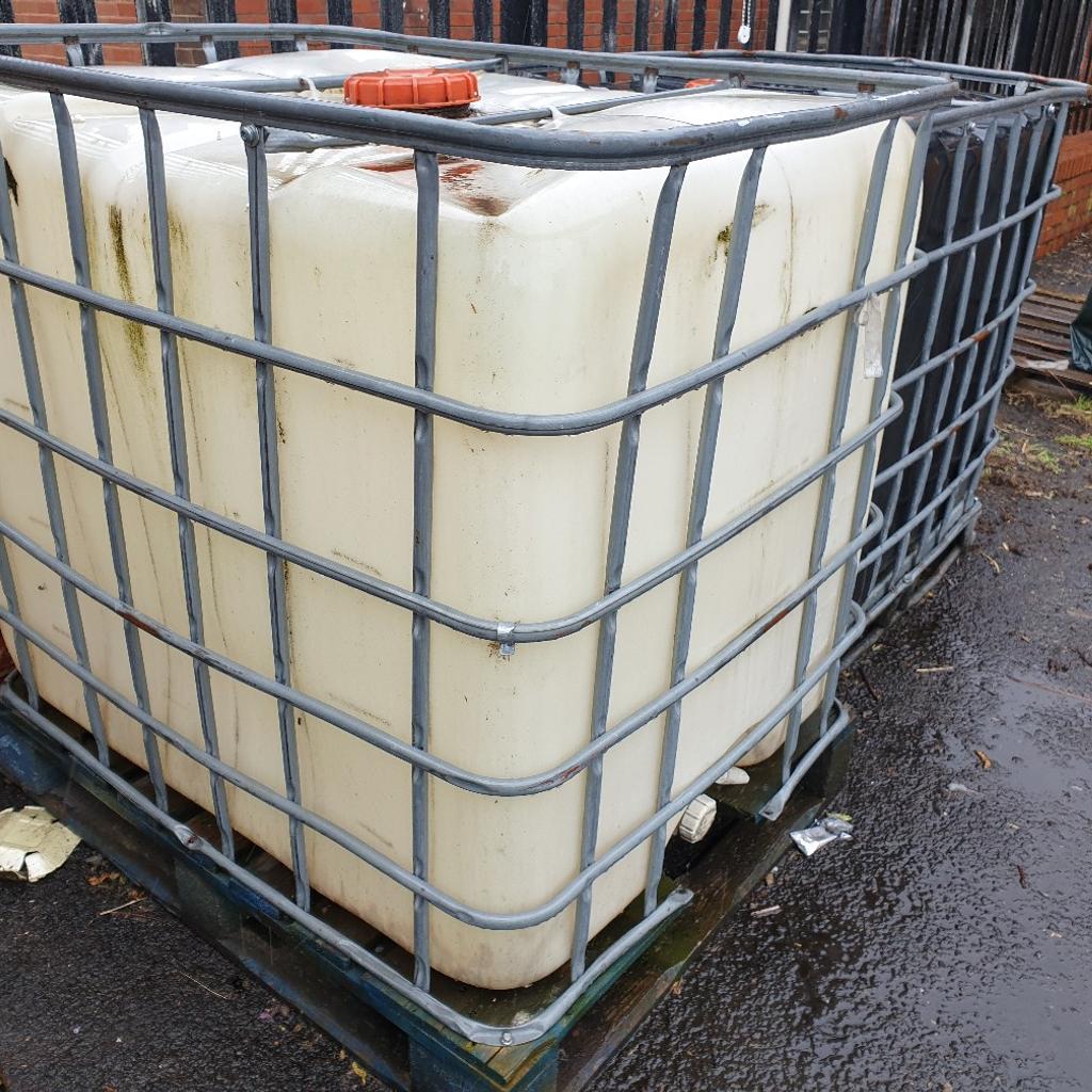 IBC container 1000 litres in B9 Birmingham für £ 20,00 zum Verkauf ...