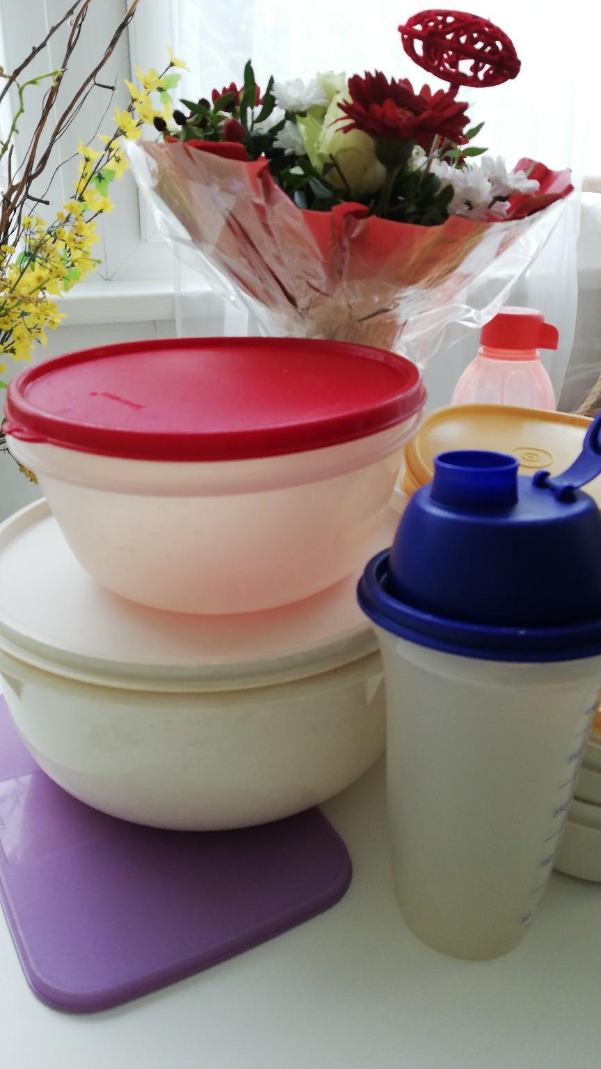 Tupperware Paket in 6020 Innsbruck für € 25,00 zum Verkauf | Shpock AT