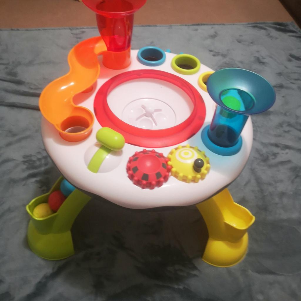 ELC lights and sounds activity table toy in W13 London für £ 20,00 zum ...