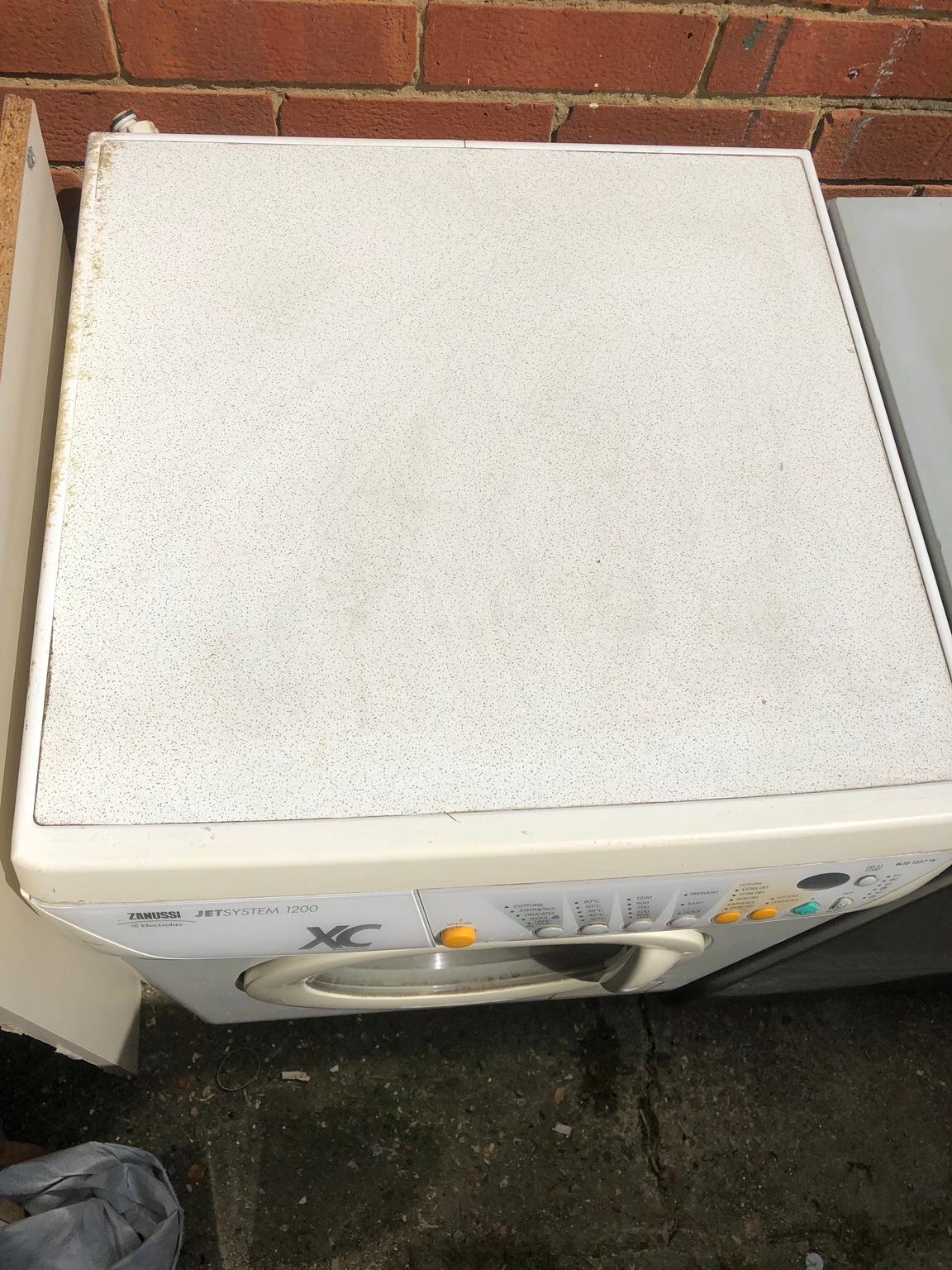 Zanussi Jet System 1200 Washing Machine in BR8 Sevenoaks for £20.00 for ...