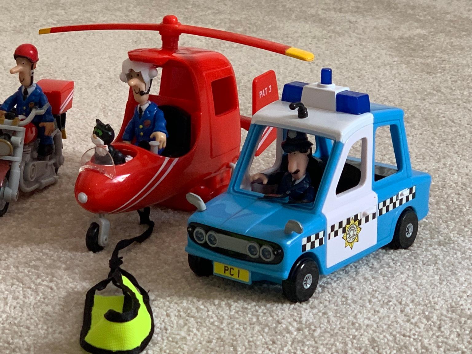 Postman Pat Collection (fantastic condition) in GU46 Hart für 25,00 ...