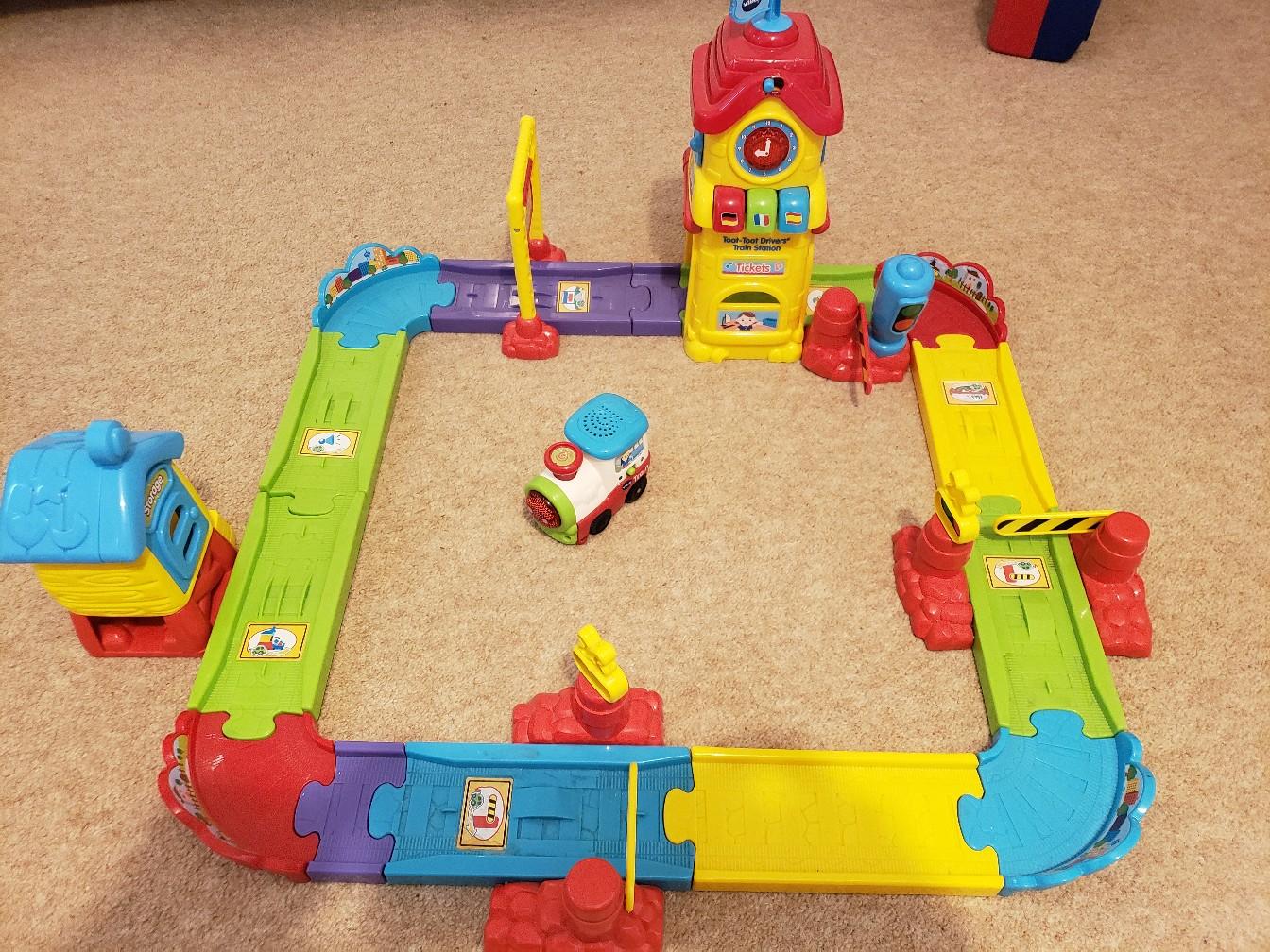 toot toot train track and train in WV14 Wolverhampton for £8.00 for ...