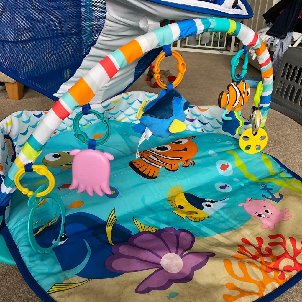 Finding Nemo, Mr Ray play mat in Ashfield für 20,00 £ zum Verkauf ...