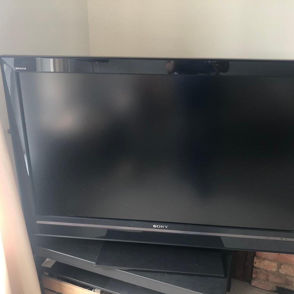 Sony Bravia 46 inch LCD tv. For repairs in South Bucks for £20.00 for ...