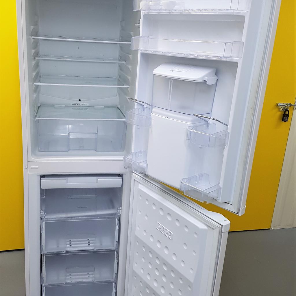 Beko Frost Free Fridge Freezer in TW8 London für 135,00 £ zum Verkauf ...