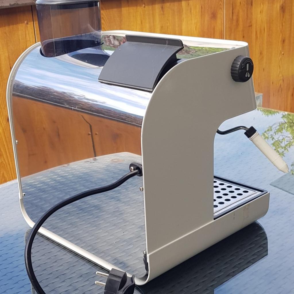 Kafee Automat Jura Rio Profi in 6800 Feldkirch für € 90,00 zum Verkauf ...