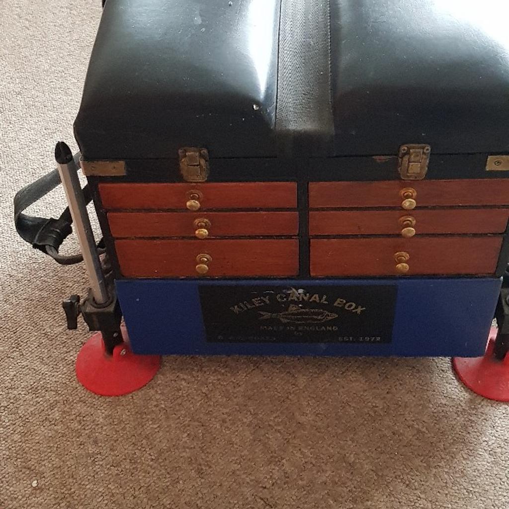 fishing box/ seat in CH62 Wirral für £ 45,00 zum Verkauf | Shpock AT