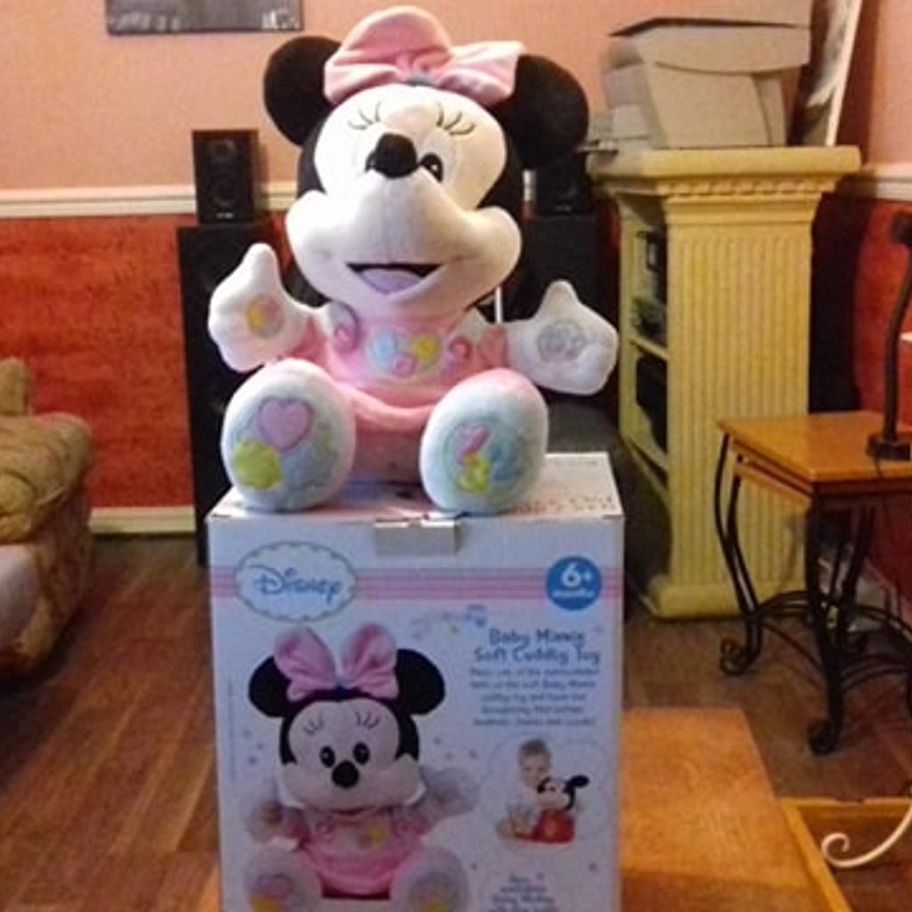 minnie mouse talking soft toy in L23 Sefton für £ 5,00 zum Verkauf ...