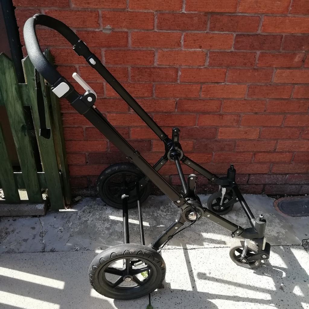Bugaboo Cameleon 2 Vinyled Chassis and wheels in BL2 Bolton für 30,00 ...
