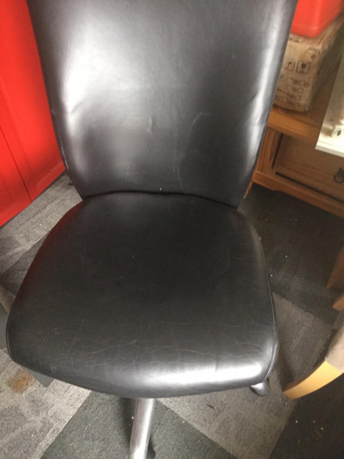 Office / computer chair gas lift in B65 Sandwell für 5,00 £ zum Verkauf ...