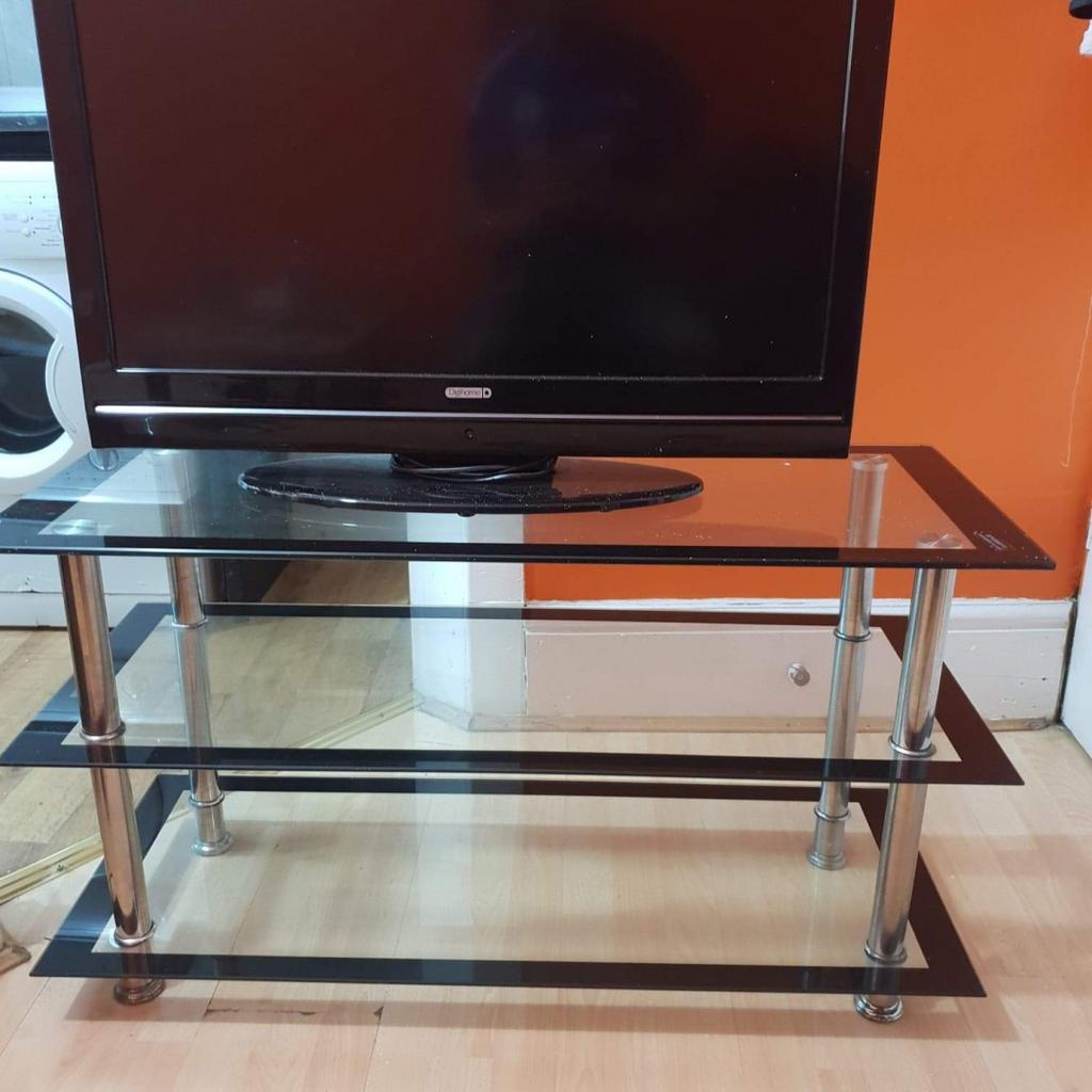 32 inch TV & Stand in SK5 Stockport für gratis zum Verkauf | Shpock DE