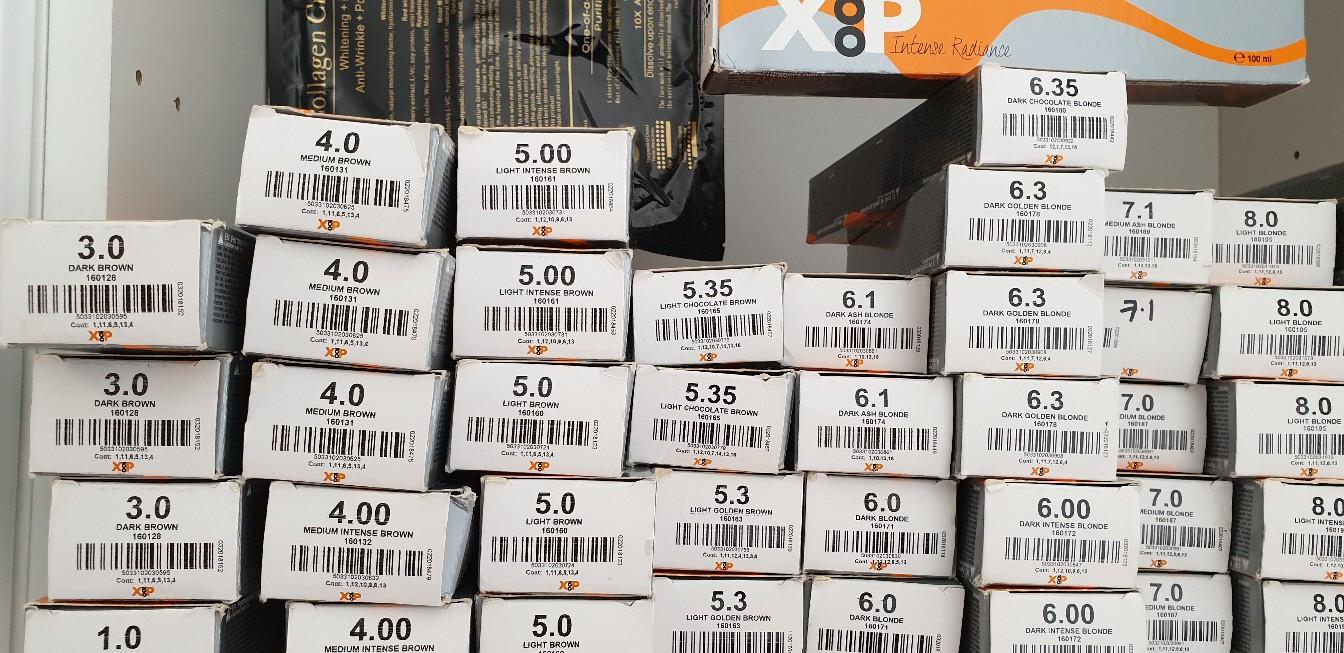 54 Xp100 semi permanent hair colour in EN4 Barnet für 160,00 £ zum ...