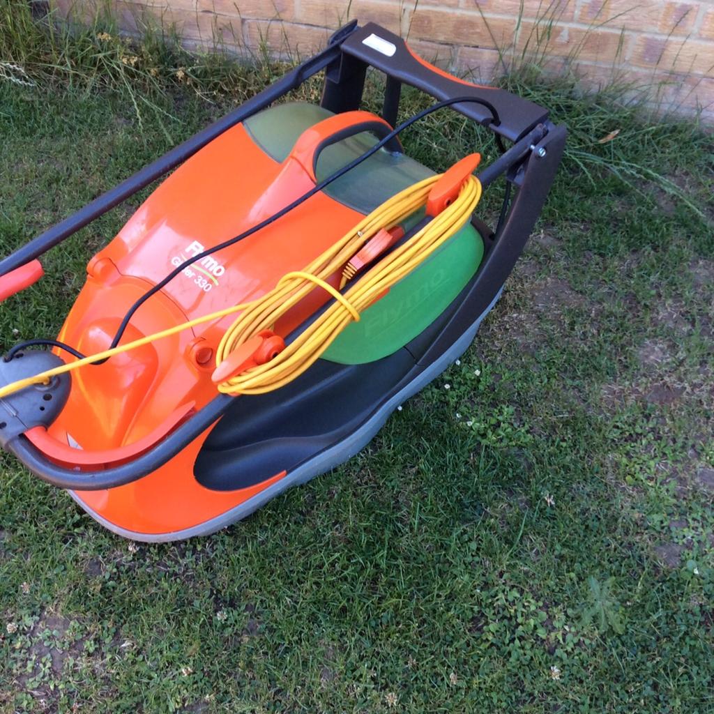 FLYMO GLIDER 330 HOVER LAWNMOWER in RM8 Dagenham for £50.00 for sale ...