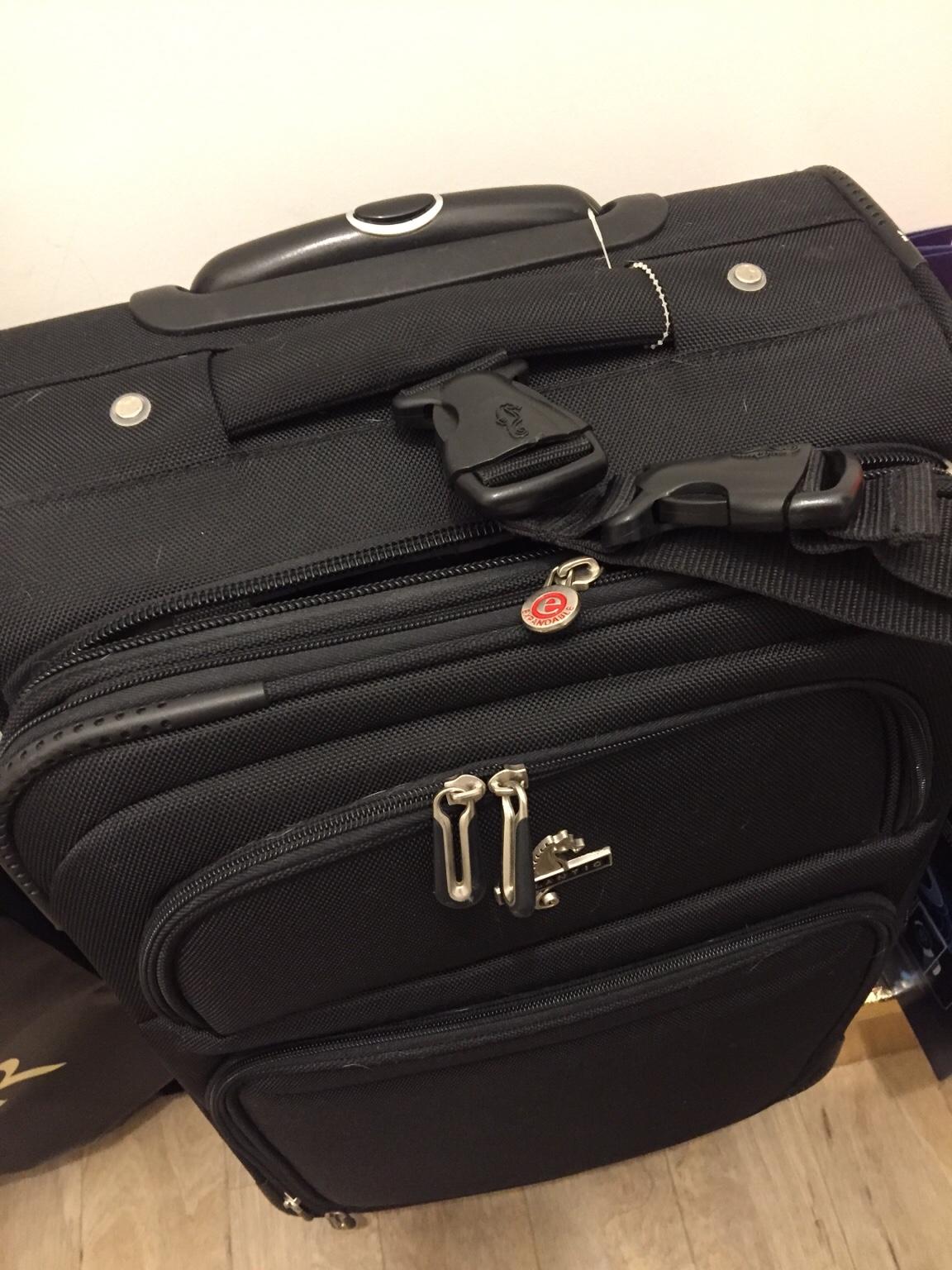 Trolley - cabin accepted size in SW8 Lambeth für 27,00 £ zum Verkauf ...