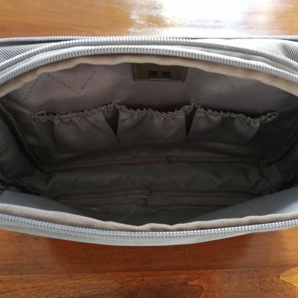 Beauty case Bulgari in 20124 Milano für 12,00 € zum Verkauf | Shpock DE