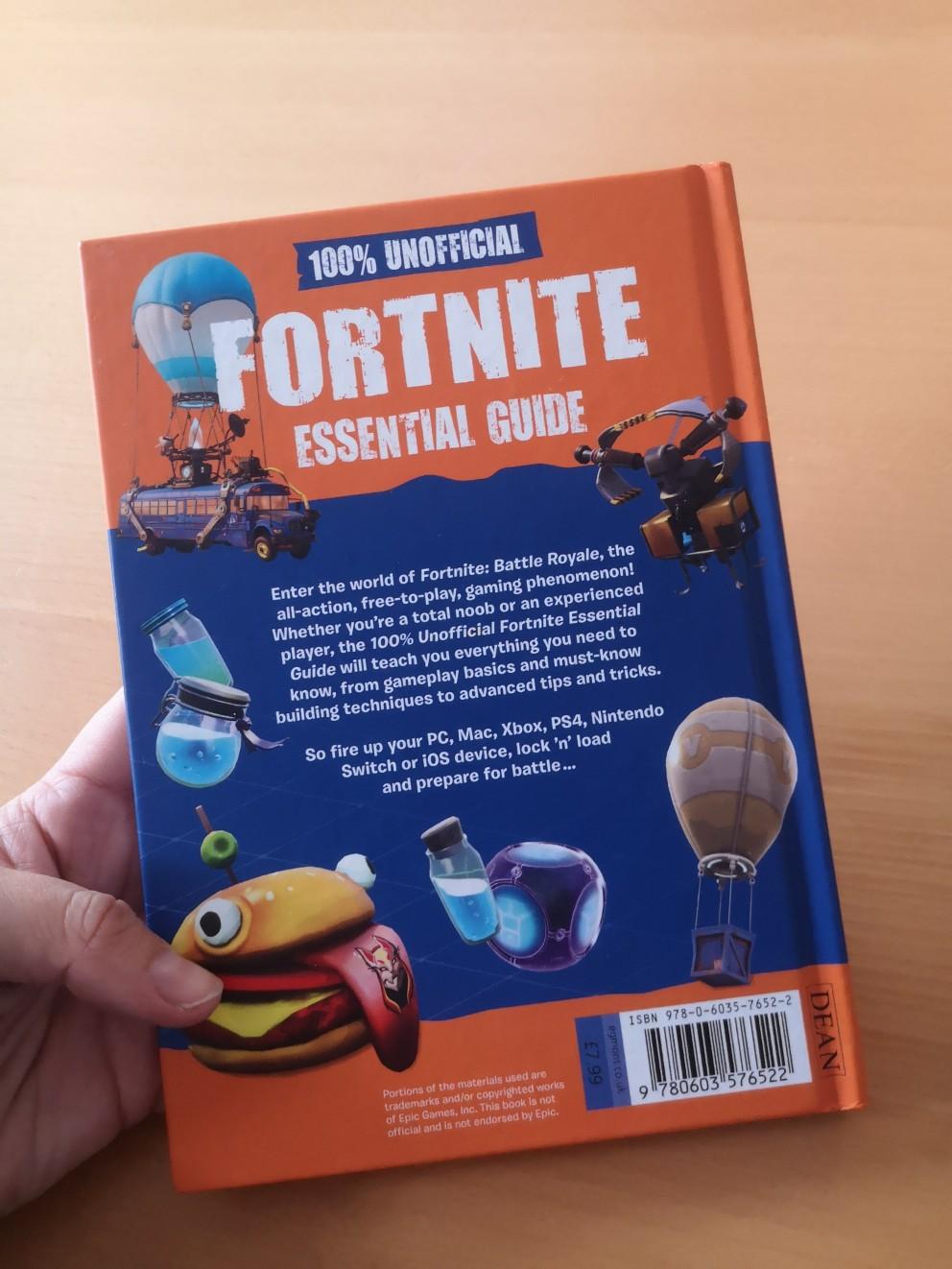 Fortnite Essential Guide book in M26 Bury für 0,50 £ zum Verkauf ...