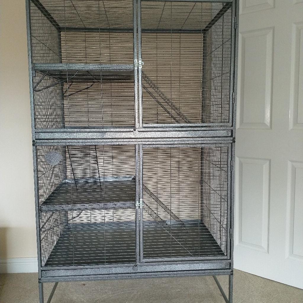 EXTRA LARGE RODENT CAGE with Accessories in Tandridge für 120,00 £ zum ...