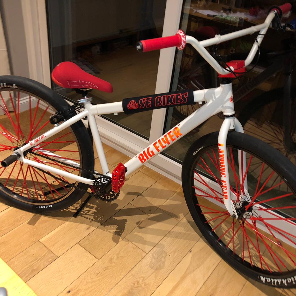 Se big flyer in HA5 London für £ 475,00 zum Verkauf | Shpock AT