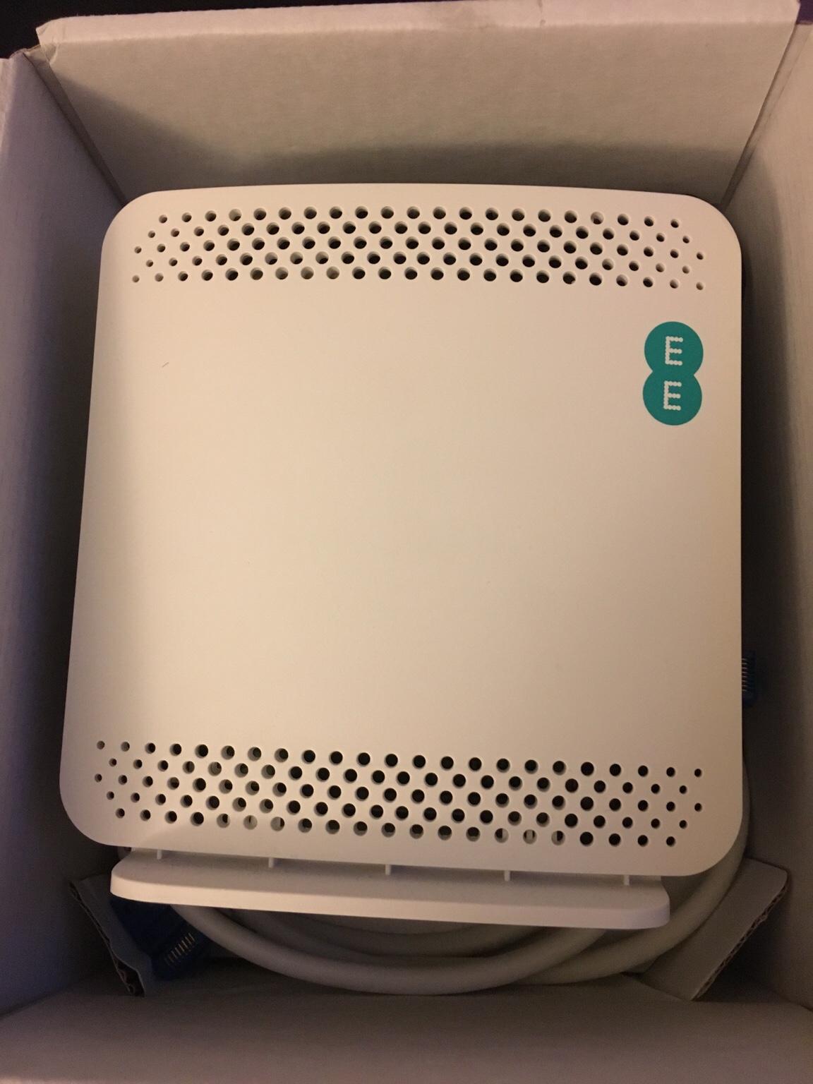 Signal box EE Cisco in SW2 Lambeth for £20.00 for sale | Shpock