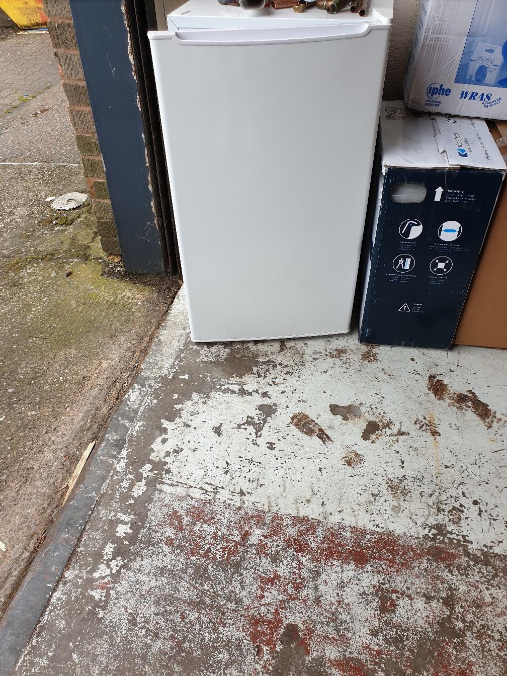 under counter fridge in TF2 Oakengates for £60.00 for sale | Shpock