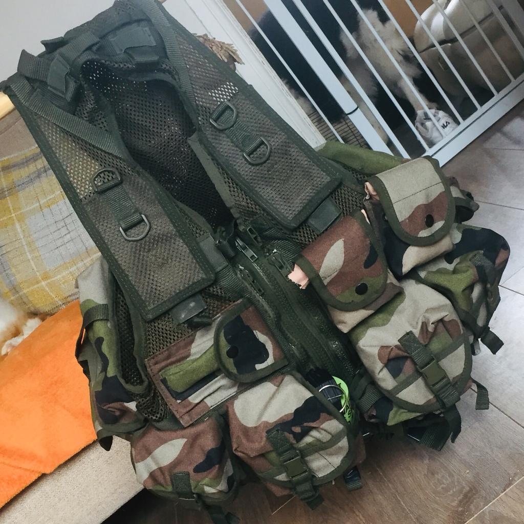 Arktis 1601 battle vest in B33 Birmingham für £ 45,00 zum Verkauf ...