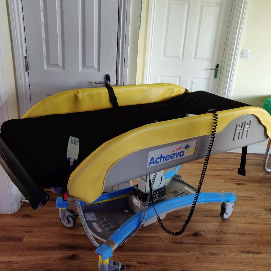 Acheeva Bed (Positioning bed) in LS24 Selby für £ 600,00 zum Verkauf ...