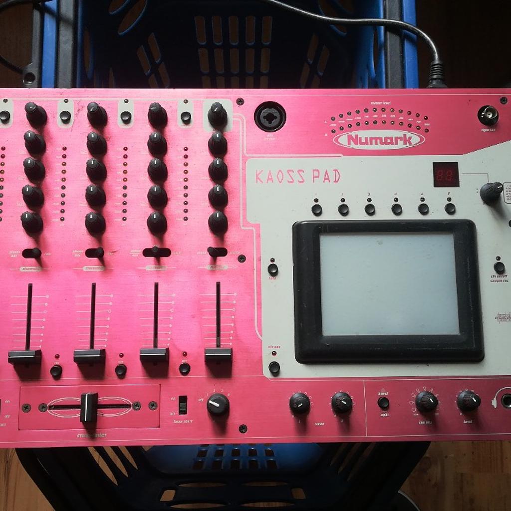 Mixer Audio in 6176 Völs für € 60,00 zum Verkauf | Shpock AT