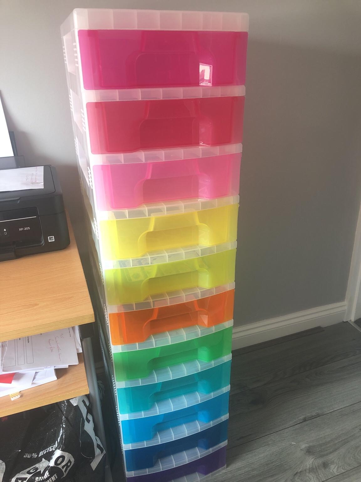 Set of rainbow storage drawers in WA10 Helens für 25,00 £ zum Verkauf ...