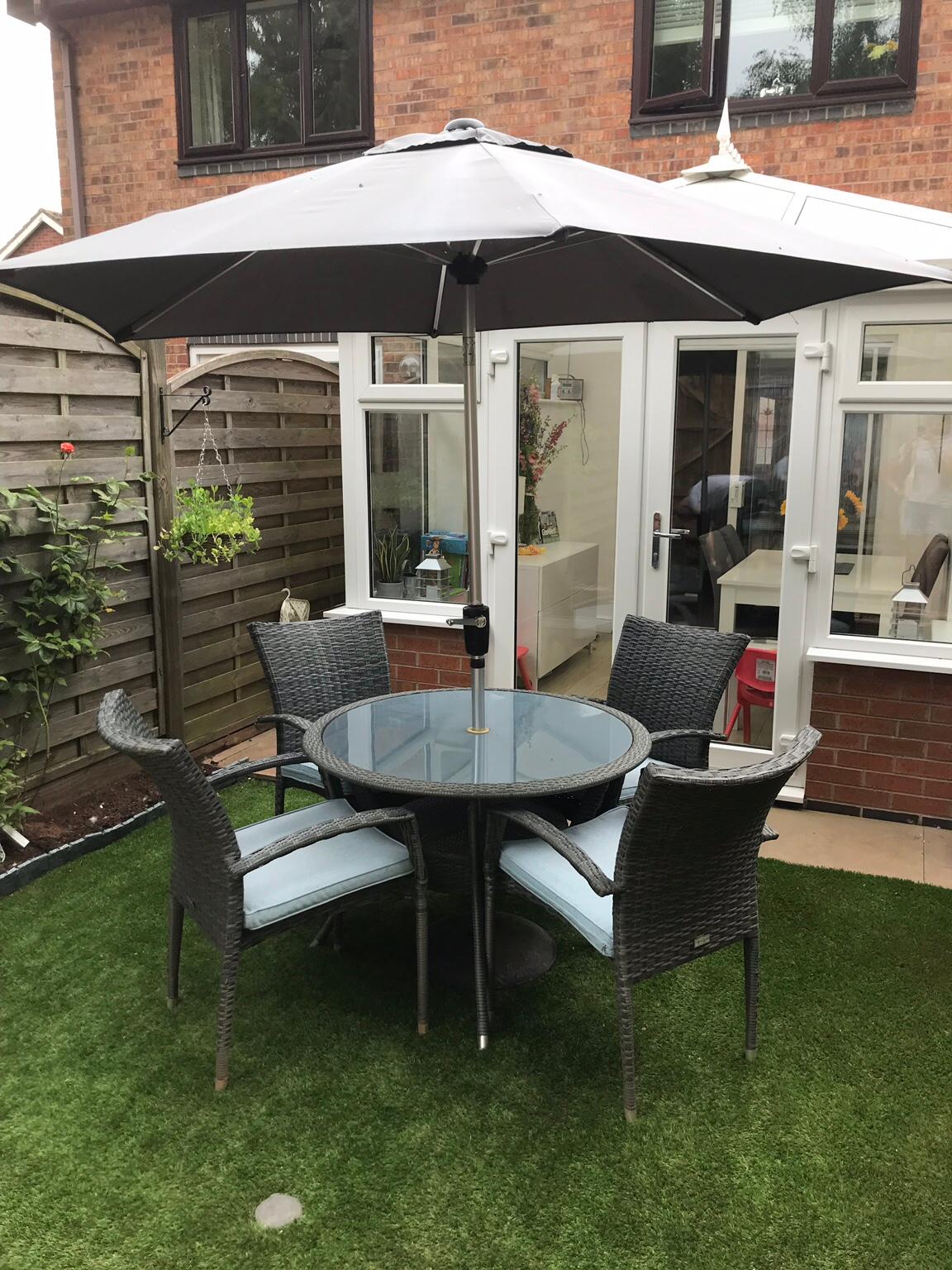 Rattan patio furniture in DY9 Bromsgrove für 110,00 £ zum Verkauf ...