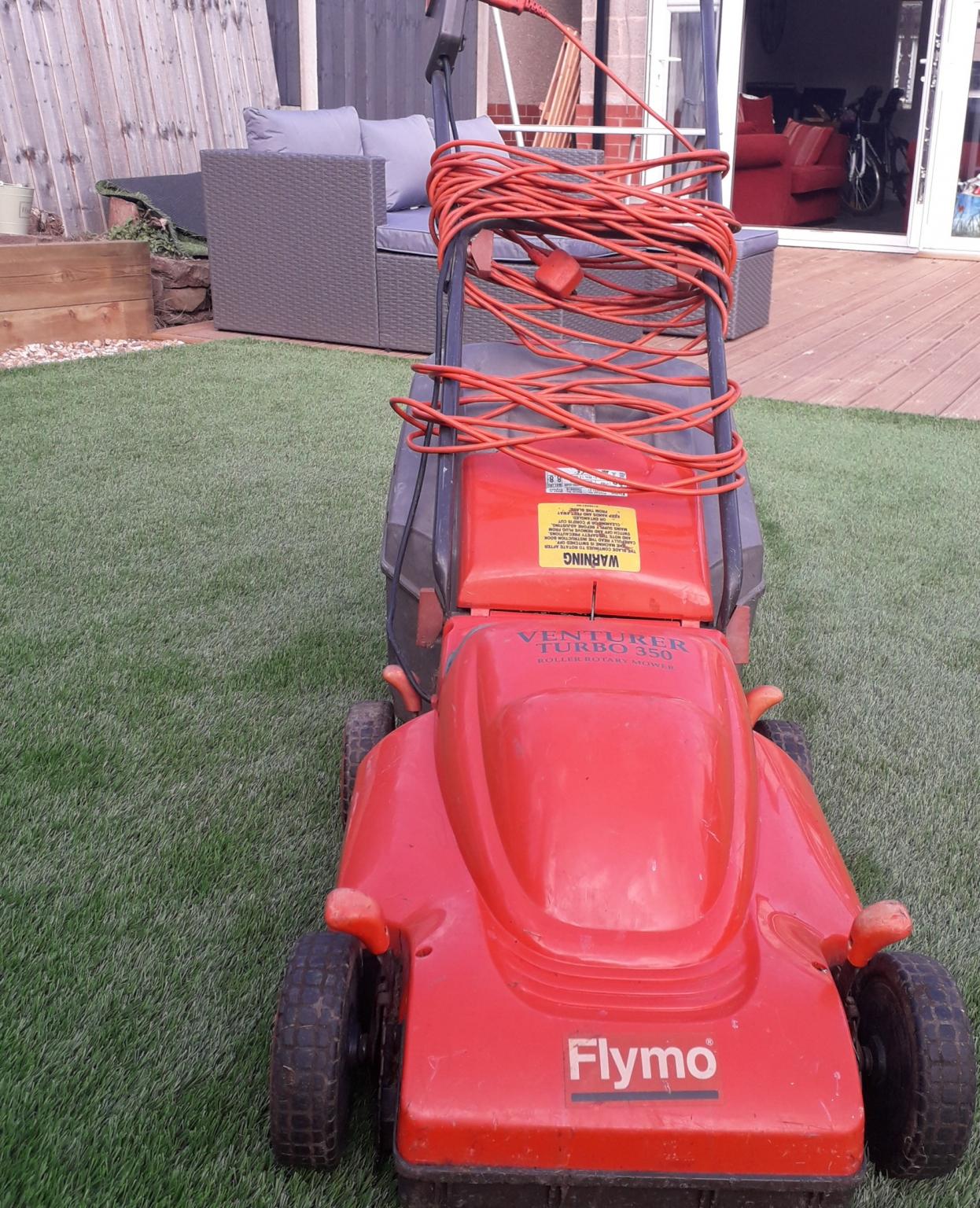 Flymo Venturer Turbo 350 Lawn mower in Chorley für £ 30,00 zum Verkauf ...