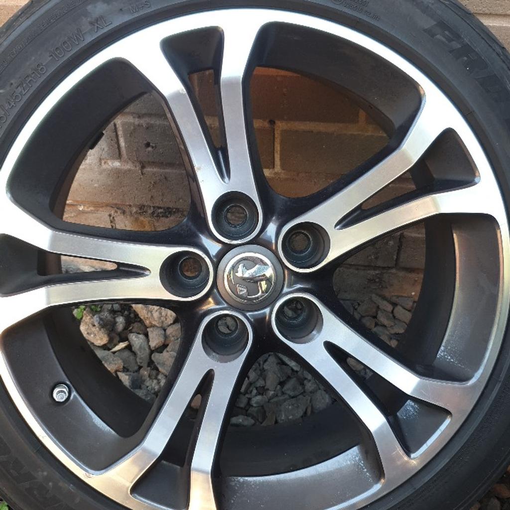 18 inch Vauxhall insignia Ltd edition alloys in Oakengates für £ 400,00 ...