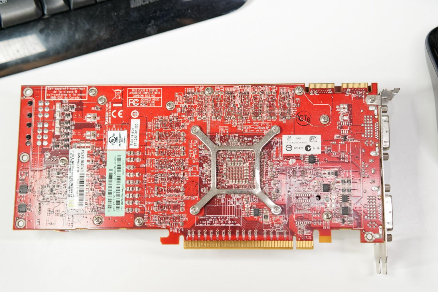 XFX Radeon HD 4890 1GB DDR5 graphics card in ST5-Lyme für 15,00 £ zum Verkauf | Shpock DE
