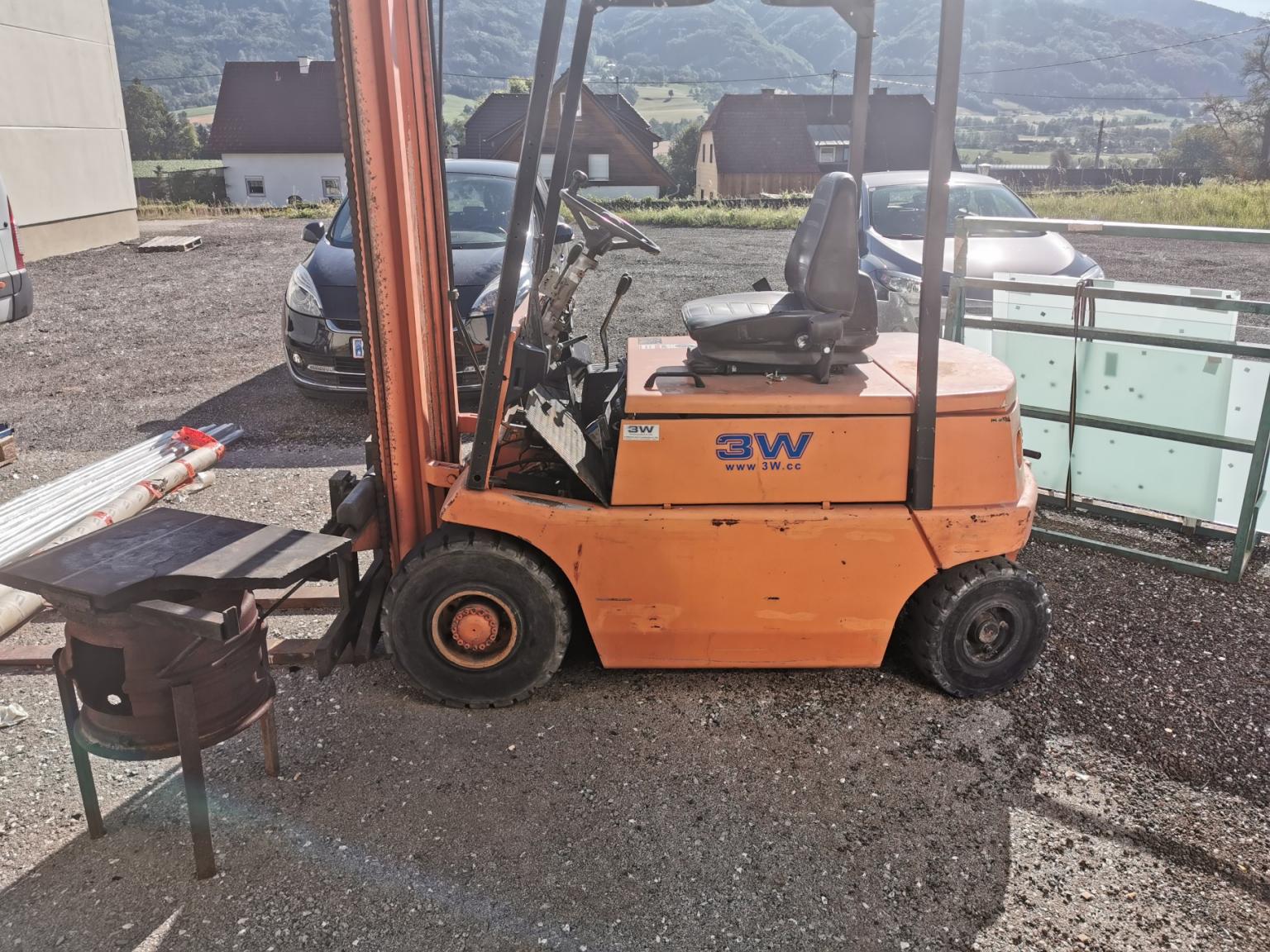 Stapler defekt in 4553 Schlierbach für € 1.200,00 zum Verkauf | Shpock AT