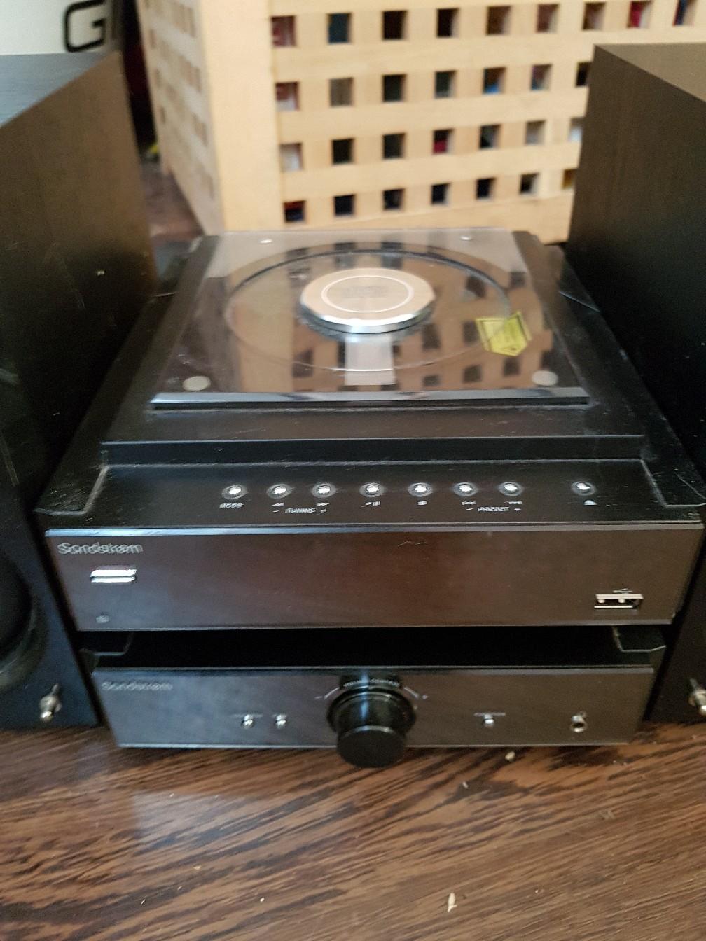 sandstrom CD player/ radio in Walsall für 15,00 £ zum Verkauf | Shpock DE