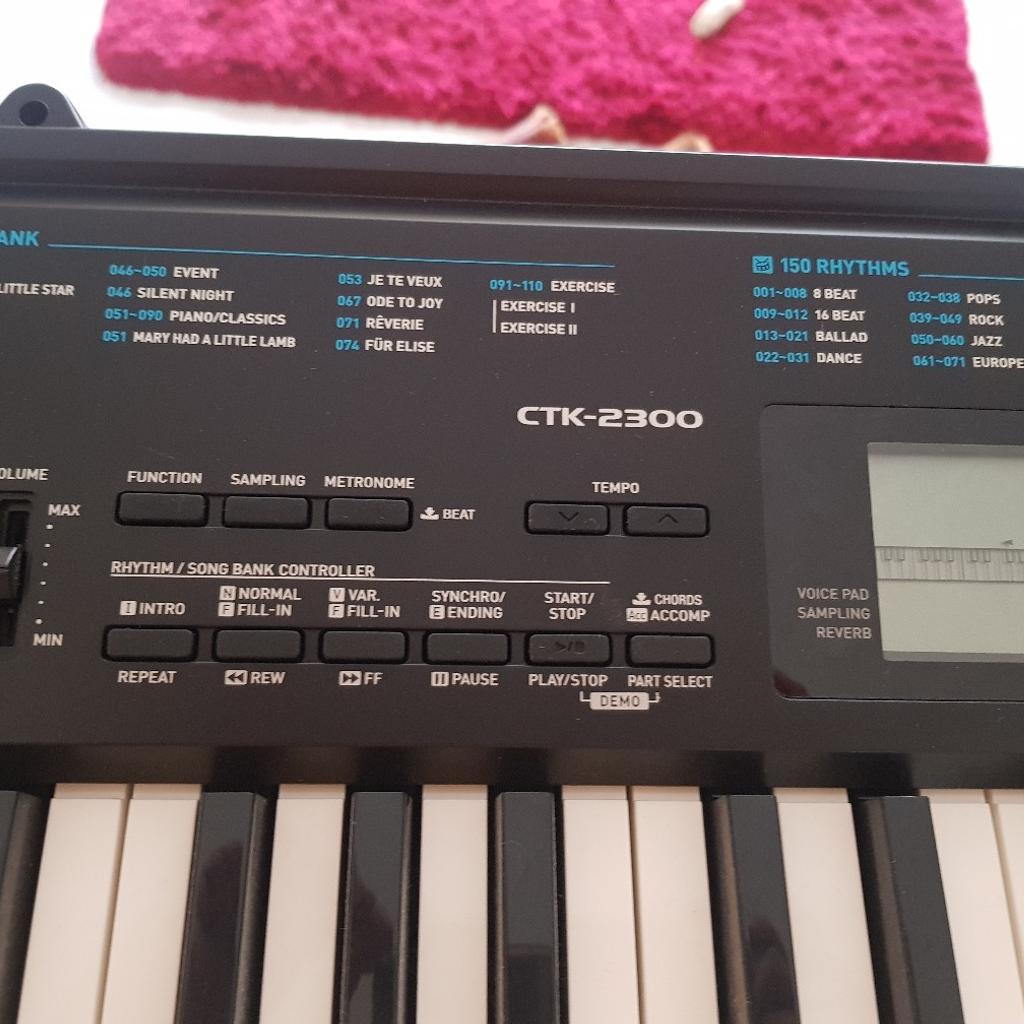CASIO CTK-2300 KEYBOARD/PIANO AND STAND in WD24 Watford für £ 51,00 zum ...