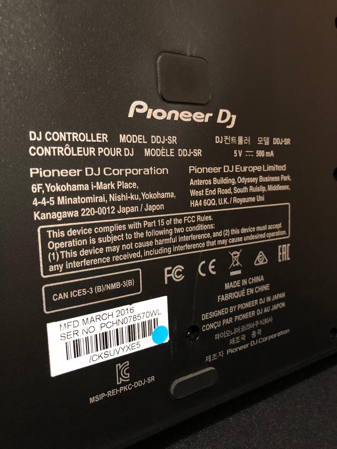 Pioneer DDJ-SR Controller in RH13 Horsham for £325.00 for sale | Shpock