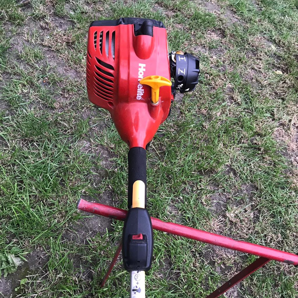 Homelite petrol strimmer in S62 Rotherham für £ 40,00 zum Verkauf ...