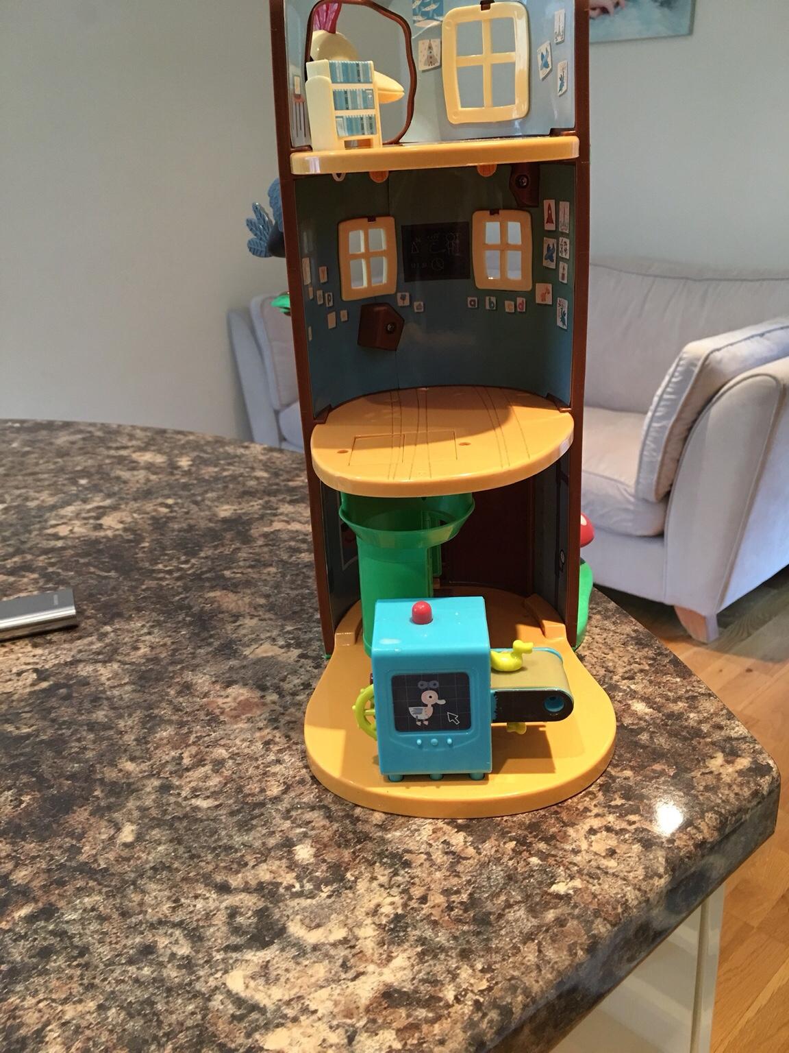 Ben and holly tree house in N21 London für 15,00 £ zum Verkauf | Shpock DE