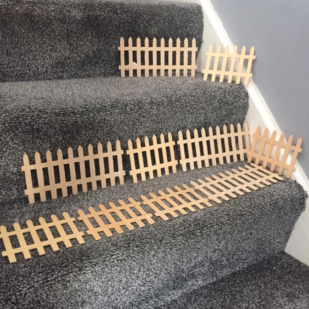 Small picket fence in für 8,00 £ zum Verkauf | Shpock DE