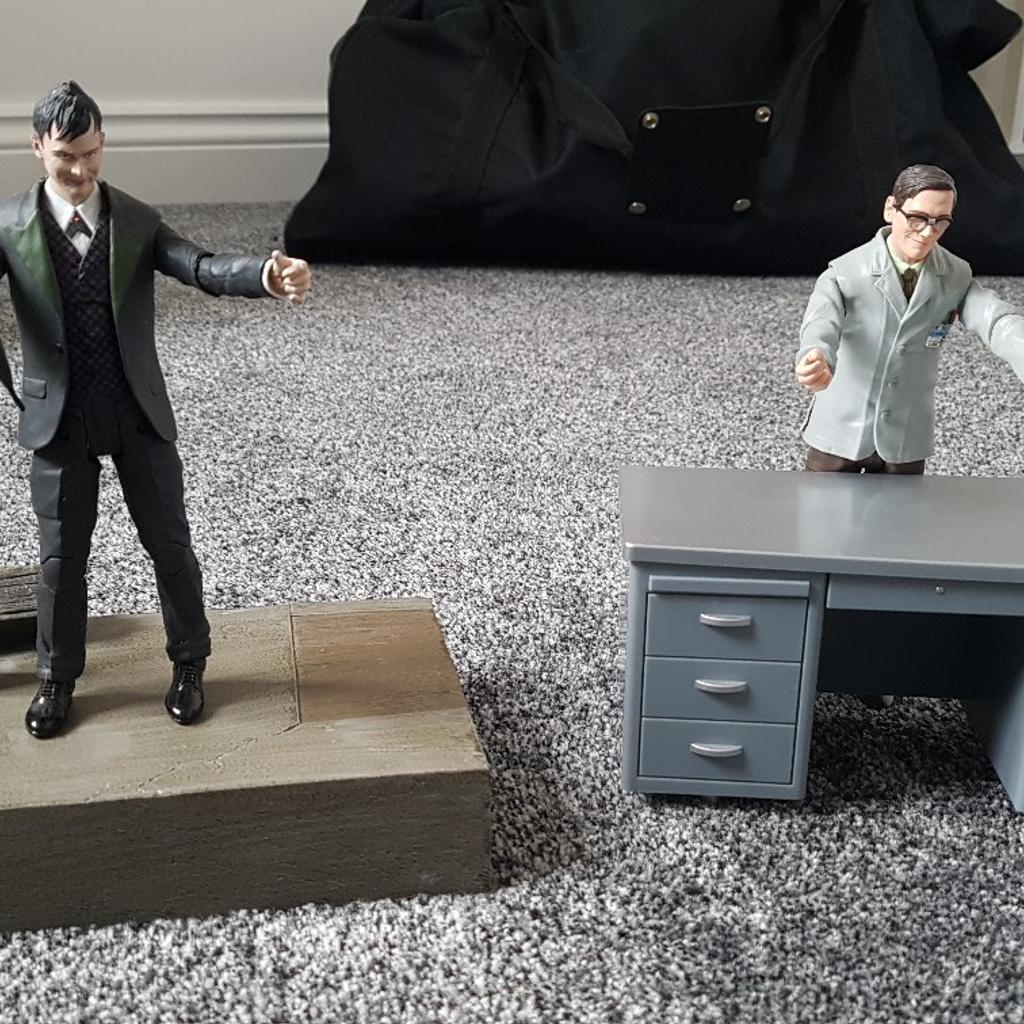 Free Gotham TV Show (Batman) Figures in NG24 Sherwood für gratis zum ...