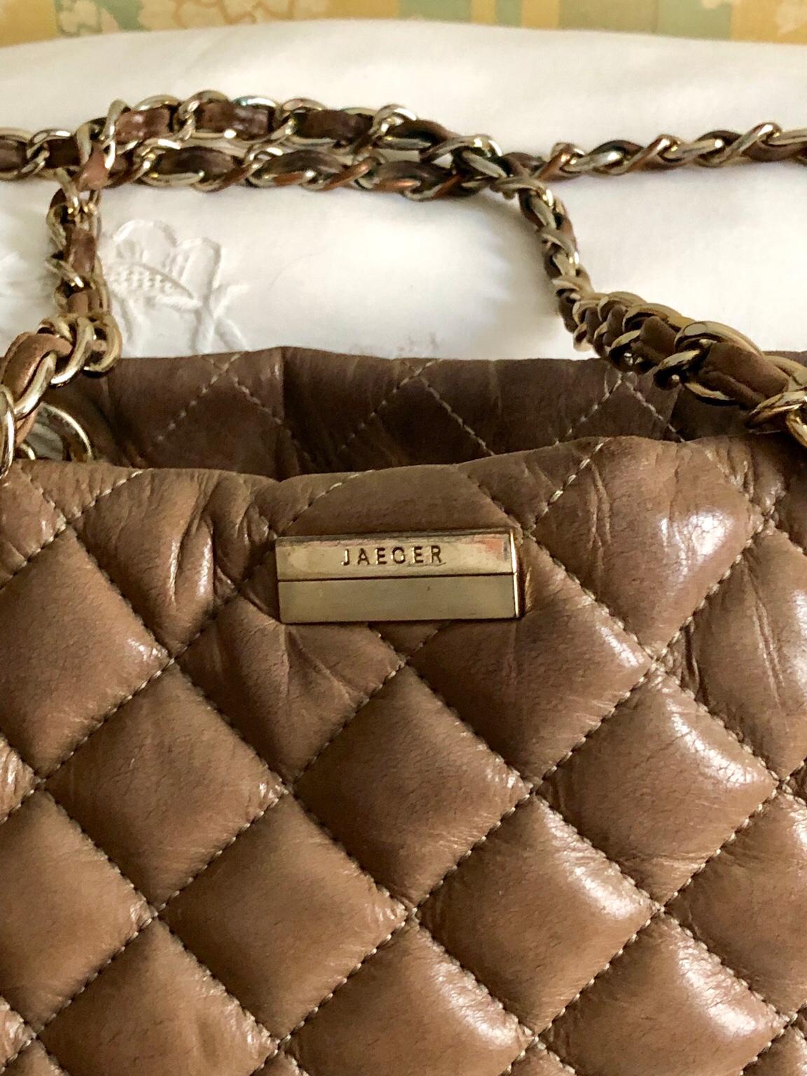 Jaeger Quilted Leather Shoulder Bag in SW1V London für 30,00 £ zum ...