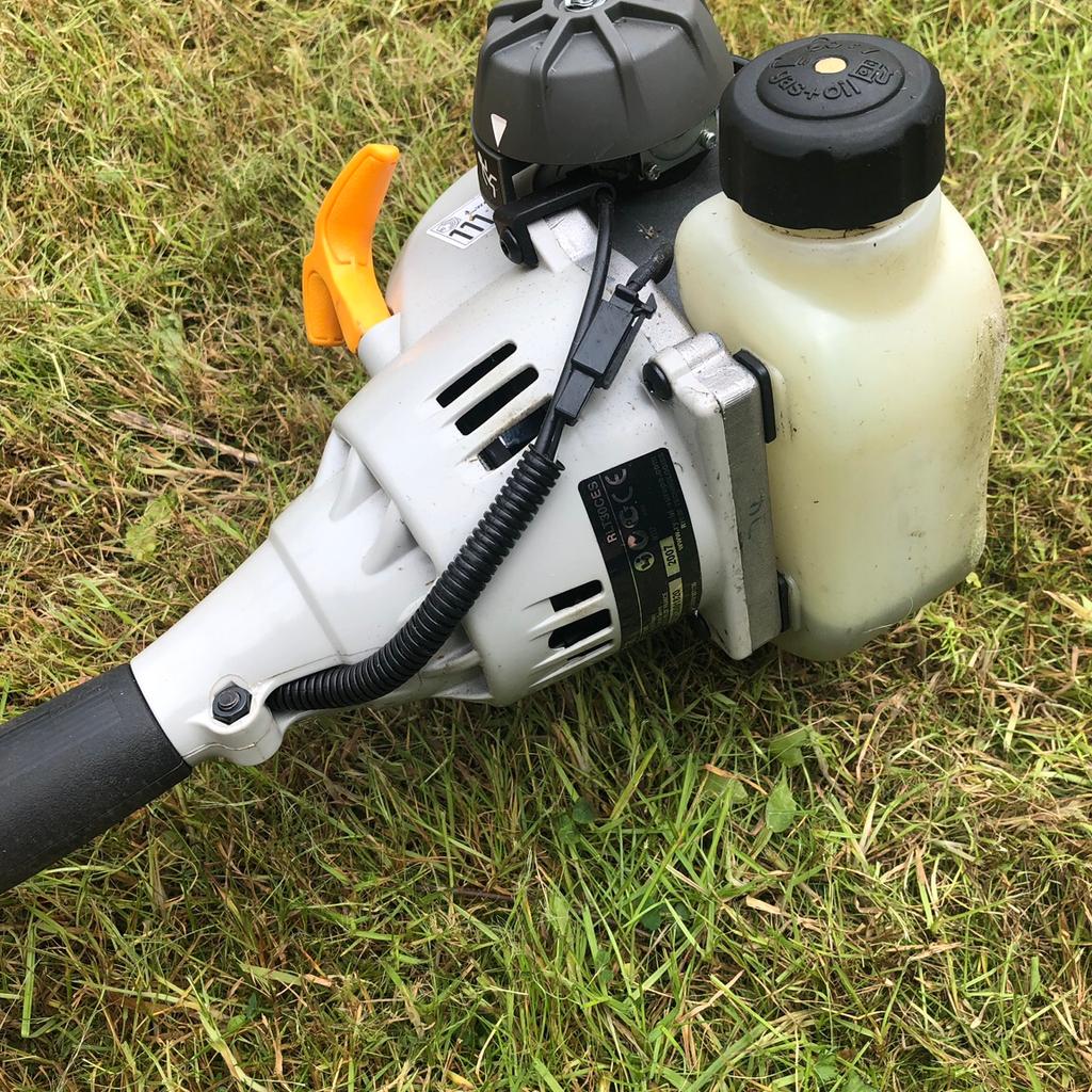 RYOBI RLT 30 CES PETROL STRIMMER in Wigan for £60.00 for sale | Shpock