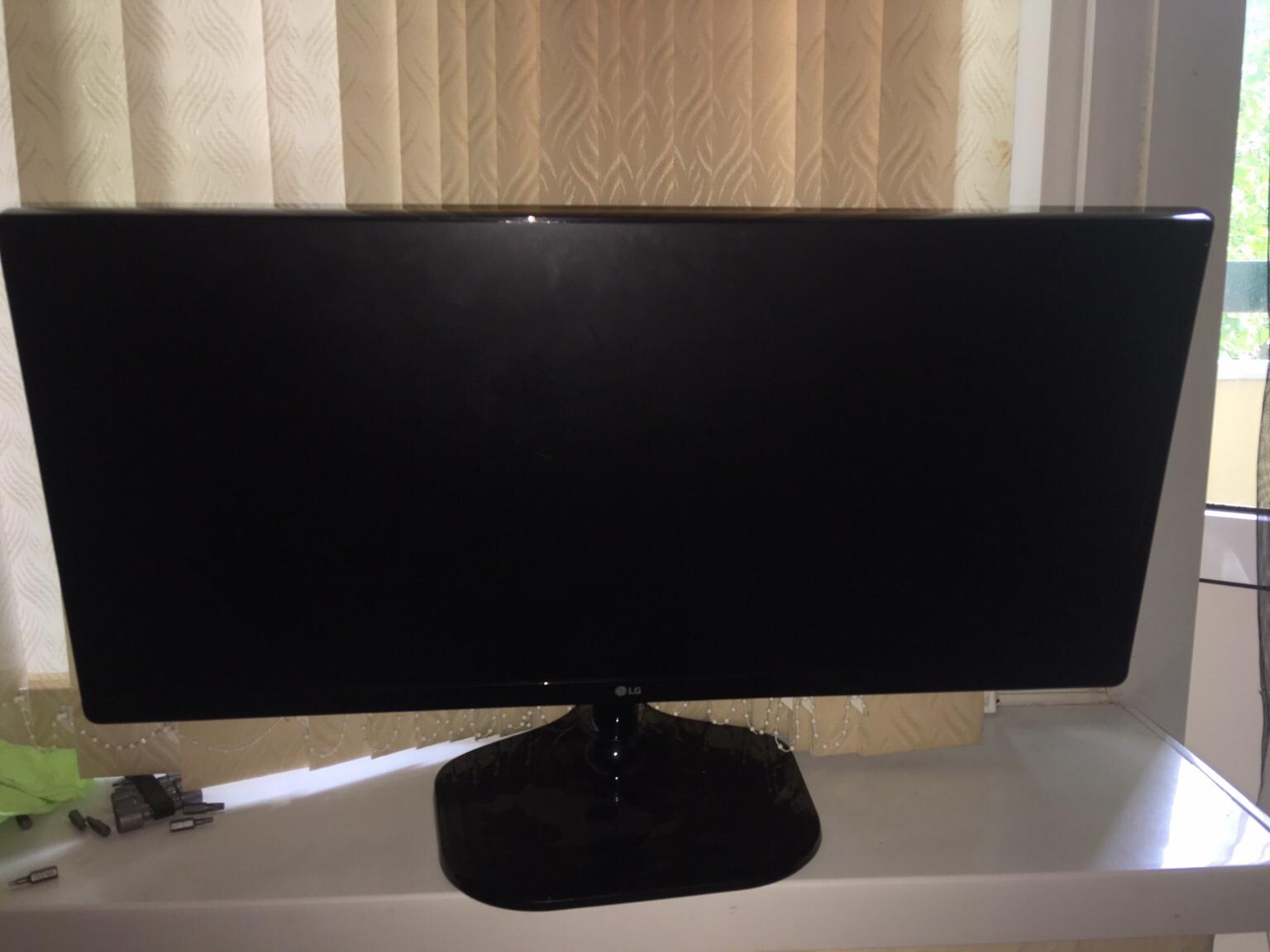 LG ULTRAWIDE GAMING MONITOR 25inch in B33 Birmingham for £75.00 for sale | Shpock