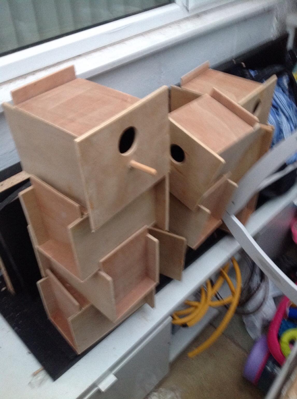 Breeding boxes in B32 Birmingham für 3,00 £ zum Verkauf | Shpock DE