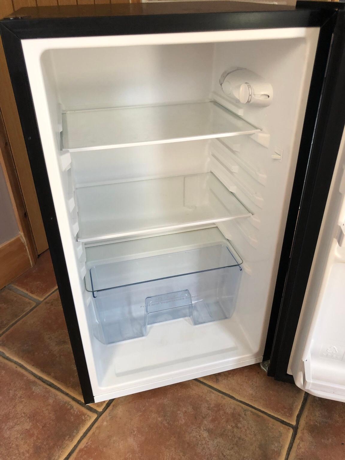 Fridgemaster under counter refrigerator in Chichester für 70,00 £ zum ...