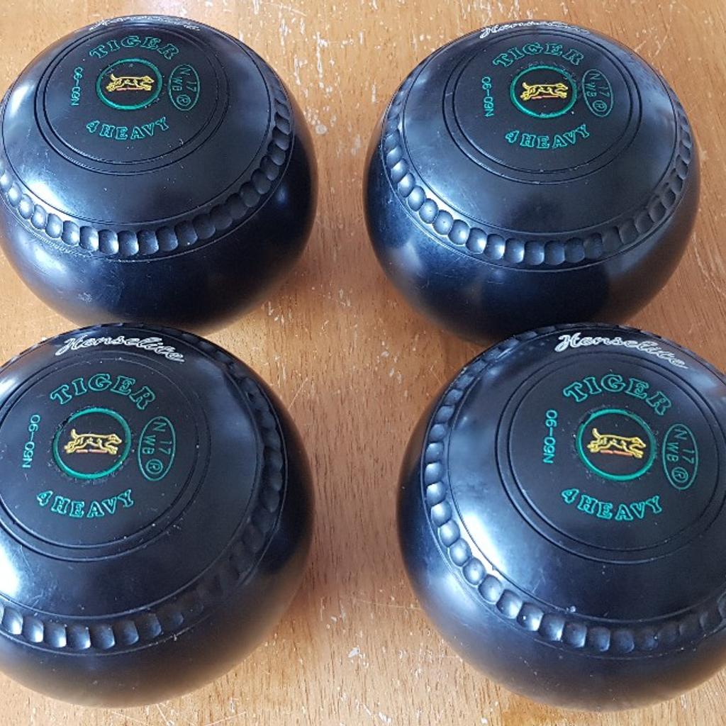 Henselite Tiger Lawn Bowls Set and carry case in Canterbury für 45,00 ...
