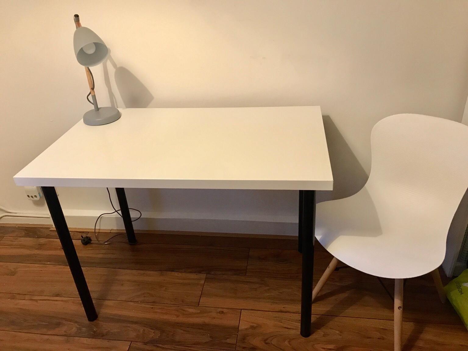 Ikea white/black desk table Linnmon / Adils in NW1 Camden für £ 10,00 ...
