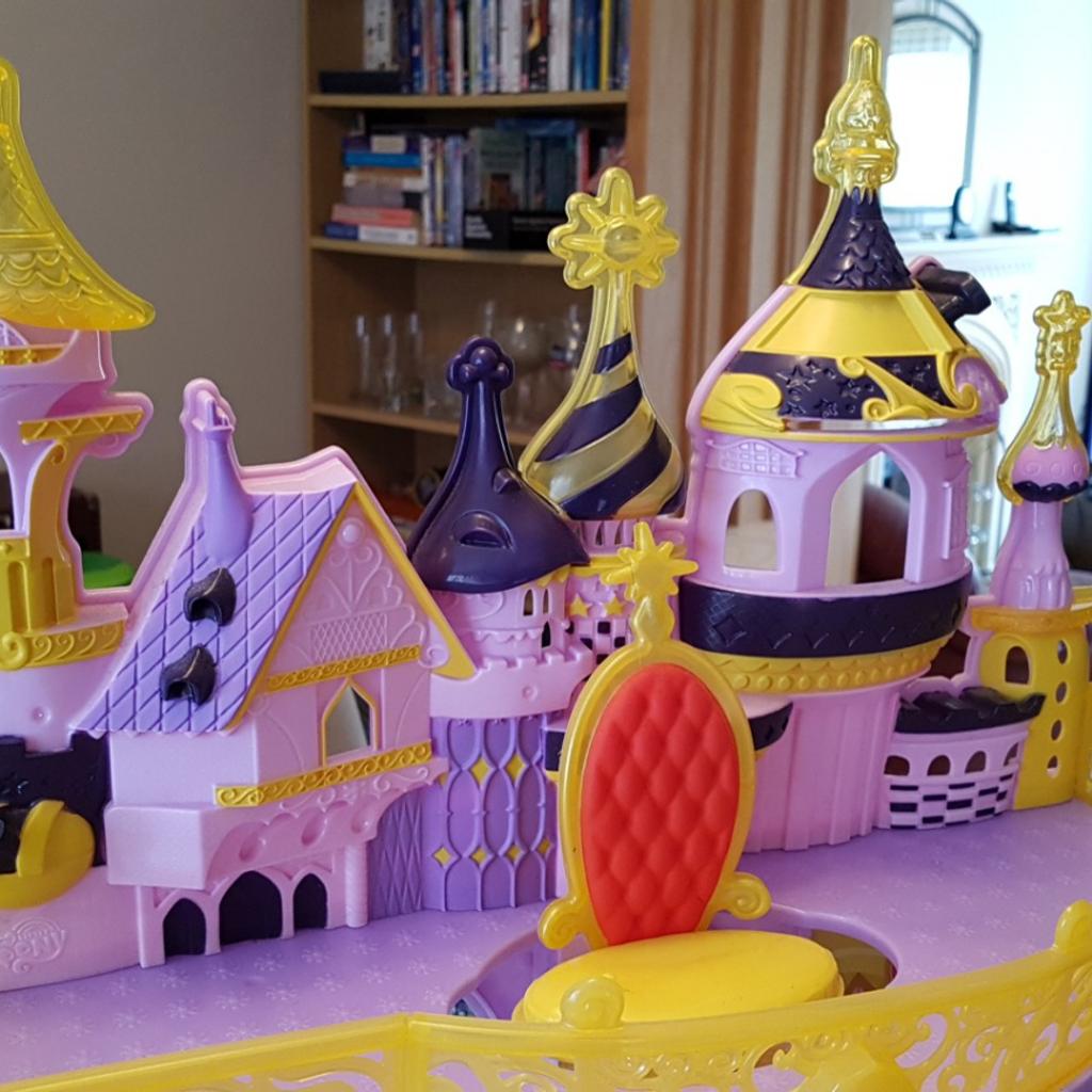 My Little Pony - Canterlot Castle in ST19 Staffordshire für 5,00 £ zum ...
