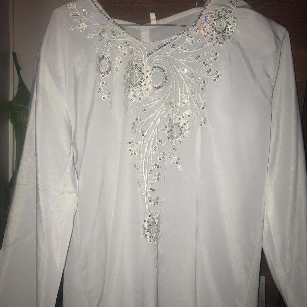 White jaleba/jeba/North African dress in N5 London for £7.00 for sale ...