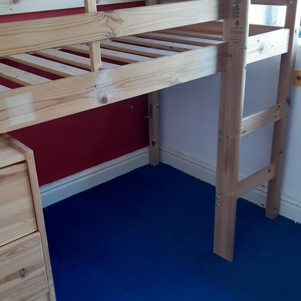 mid sleeper bed and draw in WA5 Penketh for £50.00 for sale | Shpock